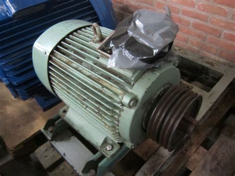 Vem Motors Kmer 200 L4 Acp Hos Bv