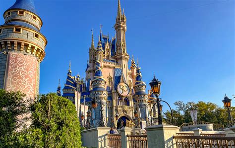 News Bonus Park Reservations Now Available To Disney World Annual