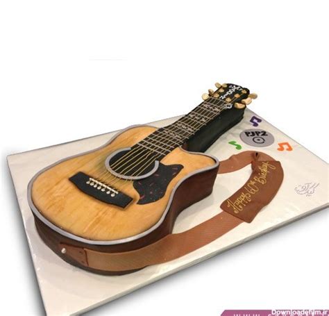 عکس کیک تولد دخترانه به شکل گیتار