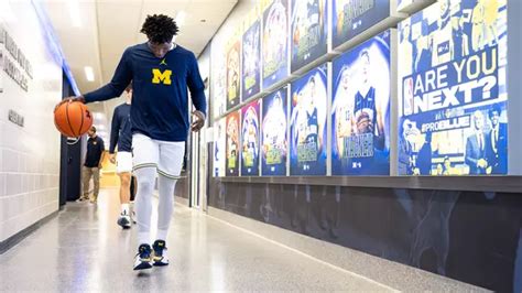 Morez Johnson Jr Mens Basketball University Of Michigan Athletics