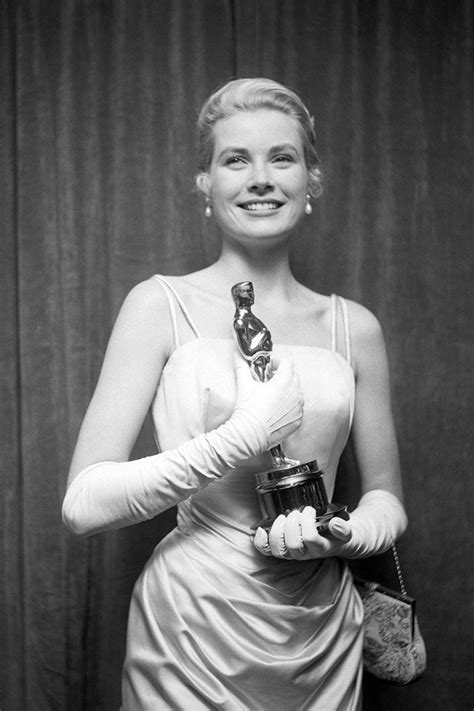 Grace Kellys Most Glamorous Photos Vintage Grace Kelly Pictures