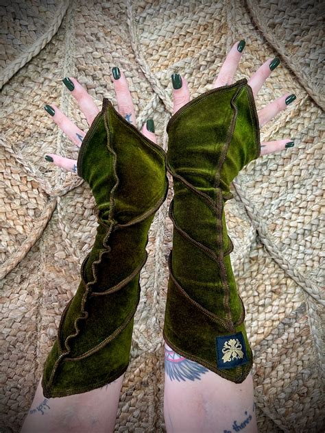 Frond Leafae Arms Osfa Hazelmage