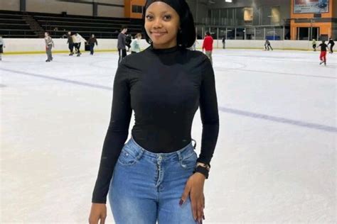 🎖️ Sandf Issues Stern Warning After Viral Video Of Female Officer Undressing In Uniform Mbono News