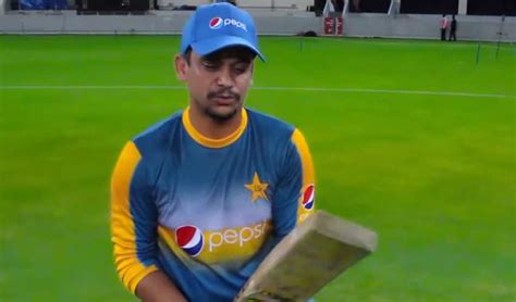 Another Cricketer Khalid Latif Decides To Contest Elections