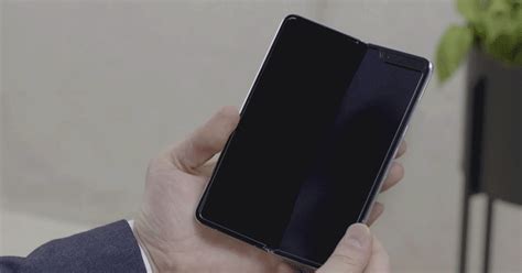 Samsung Galaxy Fold Uk Price And Release Date Revealed Mirror Online