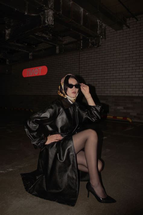 Street Photo Кожаные пальто Черные плащи Фотосессия