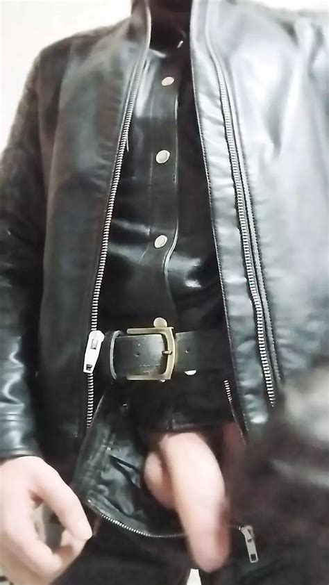 Your Master Pissing In Full Leather Gay Porn D Xhamster