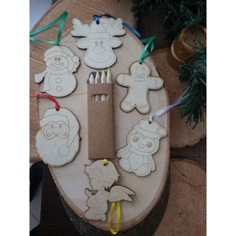 СЕТ ОТ КОЛЕДНИ фигурки ЗА ОЦВЕТЯВАНЕ ЦВЕТНИ МОЛИВИ