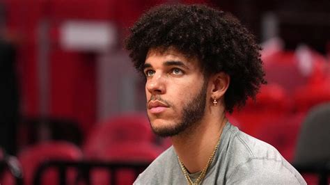 Chicago Bulls Believe Lonzo Ball Might Never Play Again Due To Injury