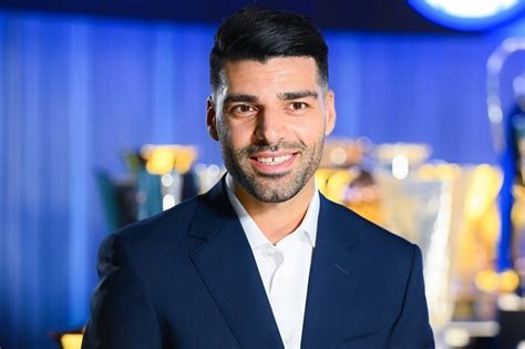 طارمی از کودکی عاشق فوتبال بودم دایی برای ما یک اسطوره است فوتبالی