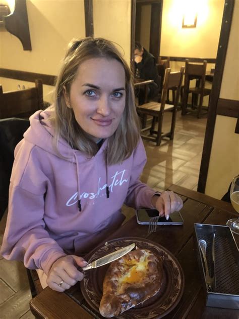 Bambi Made Some Bimbo Progress 🥰 My Butt Keeps Getting Bigger And Like