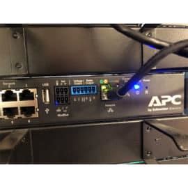 APC NetBotz Environmental Monitoring Appliance NBRK Ecl Ips
