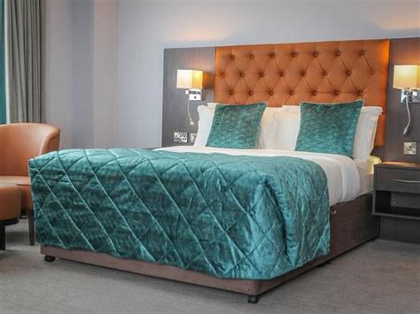 Pendulum Summit 2026 Luxury Hotel Near Convention Centre Dublin