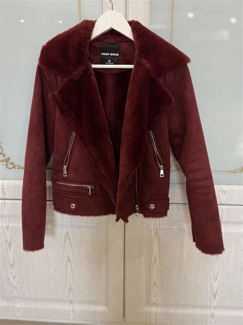 Дубльонка — ціна 450 грн у каталозі Дублянки Купити жіночі речі за доступною ціною на Шафі