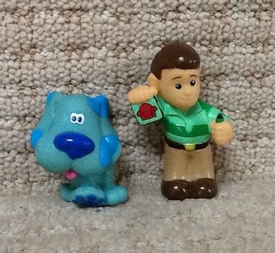 2 Blues Clues Figures Toys Steve And Blue 371063867
