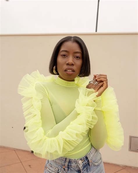 The Best Hairstyles For Thin Hair According To Experts Who What Wear