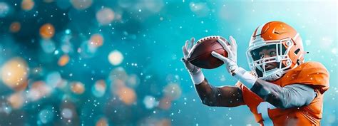 Wide Receiver Catching A Pass With Both Feet Just In Bounds Premium