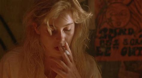 Christina Applegate Streets 1990 R Prettyfamoussmokers