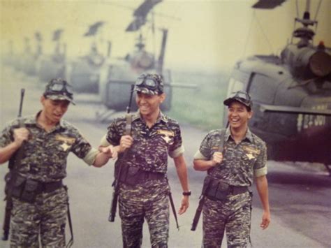 14~台灣電影~報告班長一律免運費相關原版李興文~楊慶煌~庹宗華~老照片~05 Yahoo奇摩拍賣 14~台灣電影~報告班長一律免運費相關原版李興文~楊慶煌~庹宗華~老照片~05 Yahoo奇摩拍賣