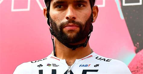 Після аварії в Бельгії колумбійський велосипедист Фернандо Гавірія повернувся на тренування