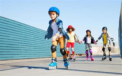 کفش اسکیت بچه گانه دست دوم؛ محکم ماندگار سایزبندی Very Small Small