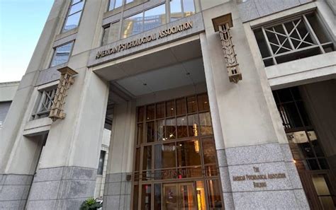 Worlds Largest Psych Association Passes Policy Supporting Trans Youth