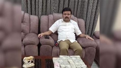 Absconding Sex Trafficking Accused Santro Ravi Arrested In Gujarat India Today