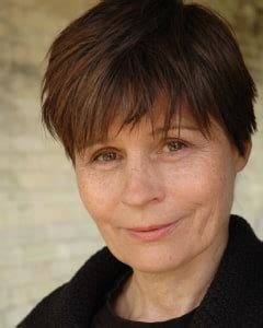 Picture Of Suzanna Hamilton