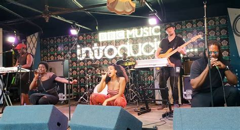 Ruby Francis Fresh On The Net