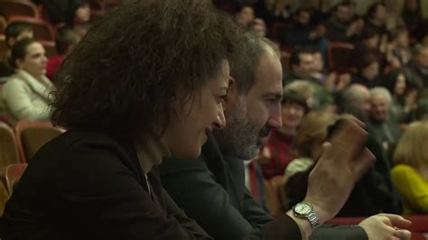 Նիկոլ Փաշինյանն ու Աննա Հակոբյանը՝ Թումանյանին նվիրված համերգին Youtube