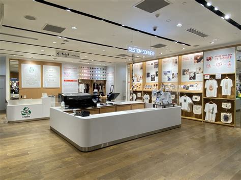 Uniqlos New Customisation Corner And Flower Arrangement Services At Orchard Central Shout