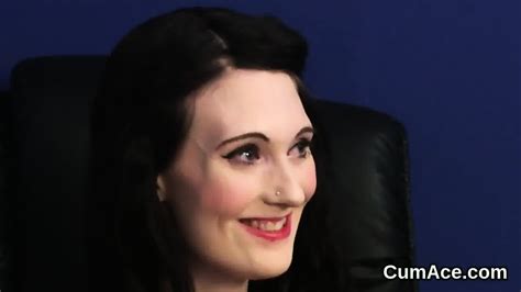 Hot Babe Gets Cumshot On Her Face Swallowing All The Juice Eporner