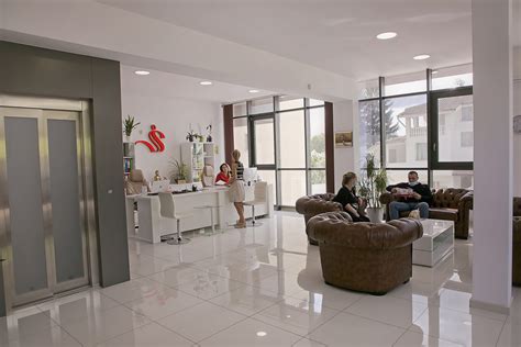 Доц Цветослав Георгиев дм Ревматолог Варна Супердок