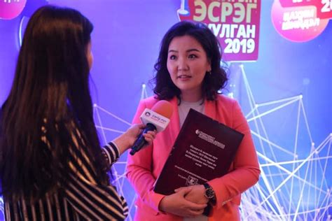 Сэтгүүлч Н Өнөрцэцэг дэмжигч групп Өнөрцэцэг суллагдлаа гэсэн кээсүүд яваад байх юм үнэн юм