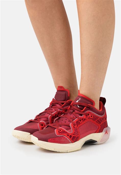 Jordan W Air Jordan Xxxvii Low Zapatillas Team Redsailuniversal