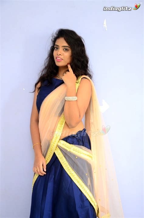 Manjira Photos Bollywood Actress Photos Images Gallery Stills And