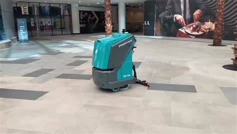 Video Shafique Khatri On Linkedin Peppermint Robotics At A Mall
