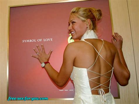 Anna Kournikova Shows Tits In Topless And See Thru Dress Porn Pictures XXX Photos Sex Images