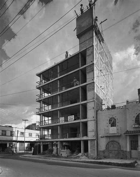 Series 02 Obra Negra Liga Df