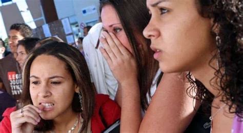 Teen Girls Complain Of Tics Experts Link It To Depression And Tiktok