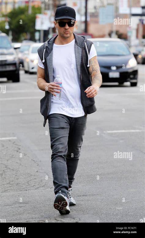 Ryan Phillippe Shows Of His Sleeved Tattoos As He Heads Back To His Car