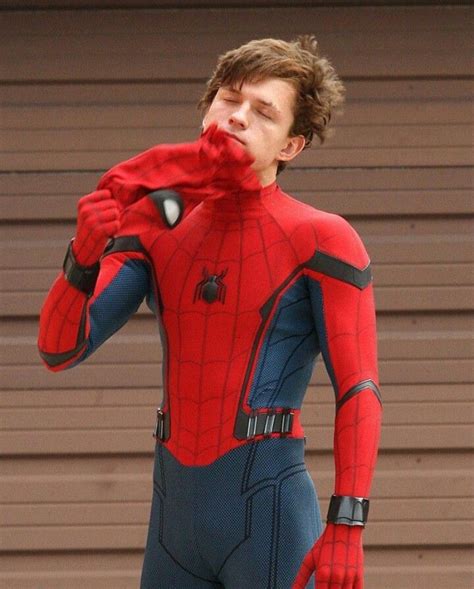 Spider Man Homecoming Set Tom Holland Tom Holland Spiderman Tom