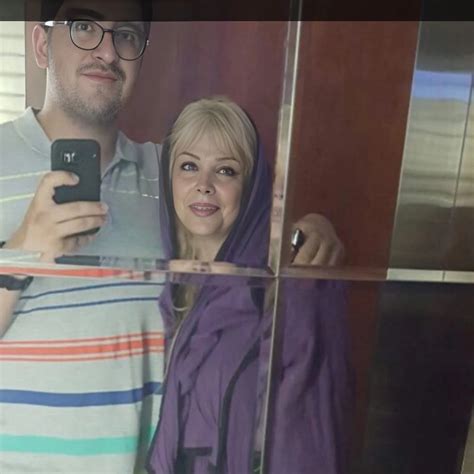 تصاویر بیوگرافی و عکس های شخصی شیوا خنیاگر بازیگر روسی ایرانی