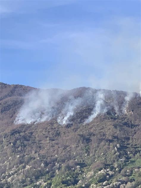 НП „Шар Планина“ Пожарот над Селце не е локализиран сè уште се шири