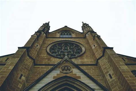 무료 이미지 건물 경계표 정면 교회에 성당 예배당 예배 장소 첨탑 대칭 유태 교회당 공회당 둥근 천장 4608x3072 32286 무료