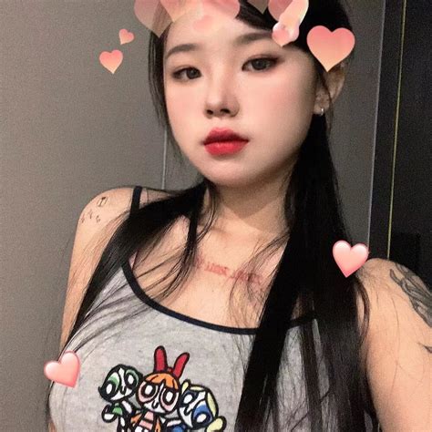 Lyra 2002直播表演 Super Chat Free Adult Cams Live Sex Chat