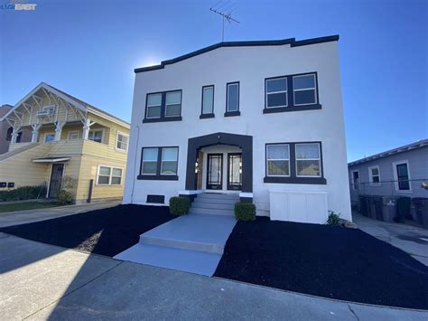 5223 Bancroft Ave Oakland Ca 94601 Redfin