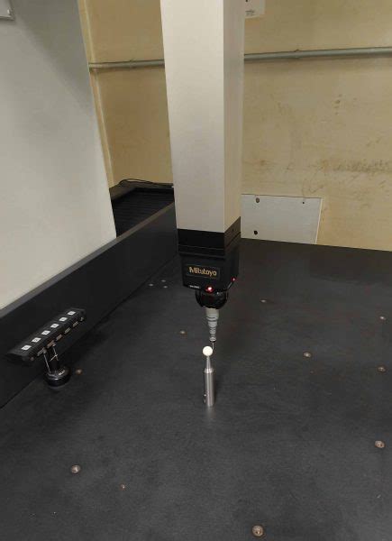 Cmm Measuring Machine Mitutoyo Crysta Apex C 574 Cmm Measuring Machines