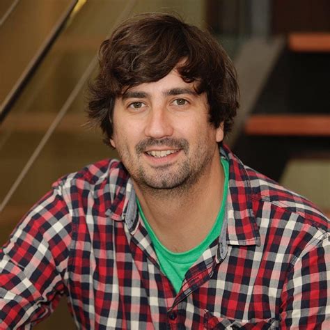 About Alberto Perdomo Medium