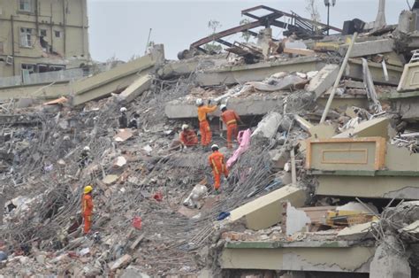 ငလျင်ဘေးသင့်နေချိန် နိုင်ငံတော်၏မျက်နှာကြည့်ကာ စစ်ပွဲများကို လျှော့ချရန်လို